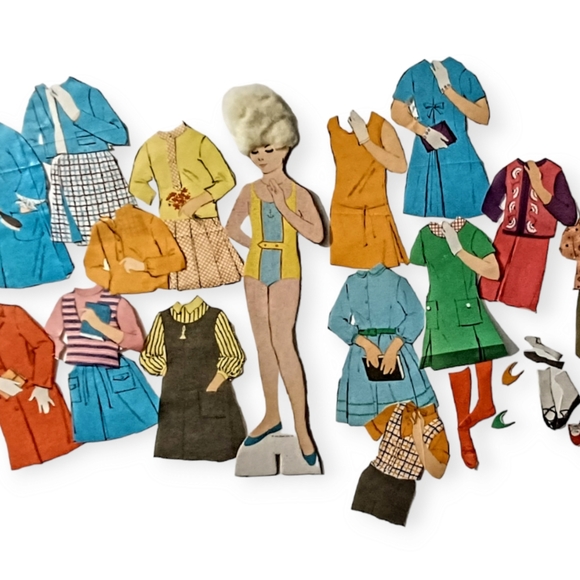 Vintage | Toys | Vintage Lisa Paper Doll Whair 435239 Merry Mfg ...